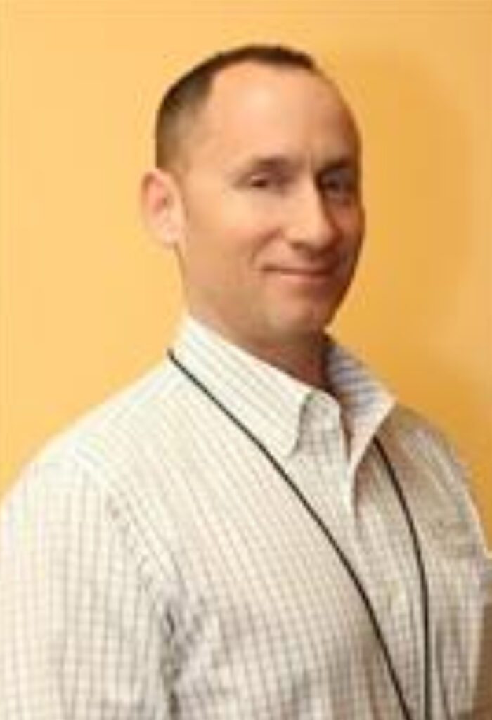 Professional Real Estate Agents | Contact Our Agents
